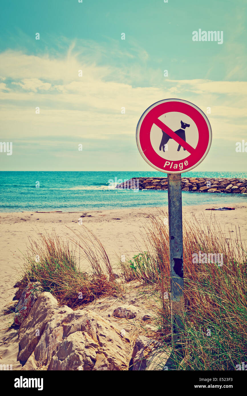 Prohibitory sign hi-res stock photography and images - Alamy