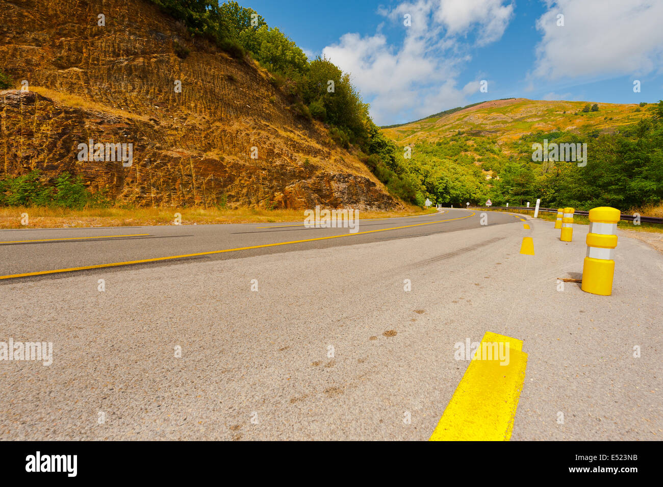 Danger roadside hi-res stock photography and images - Alamy