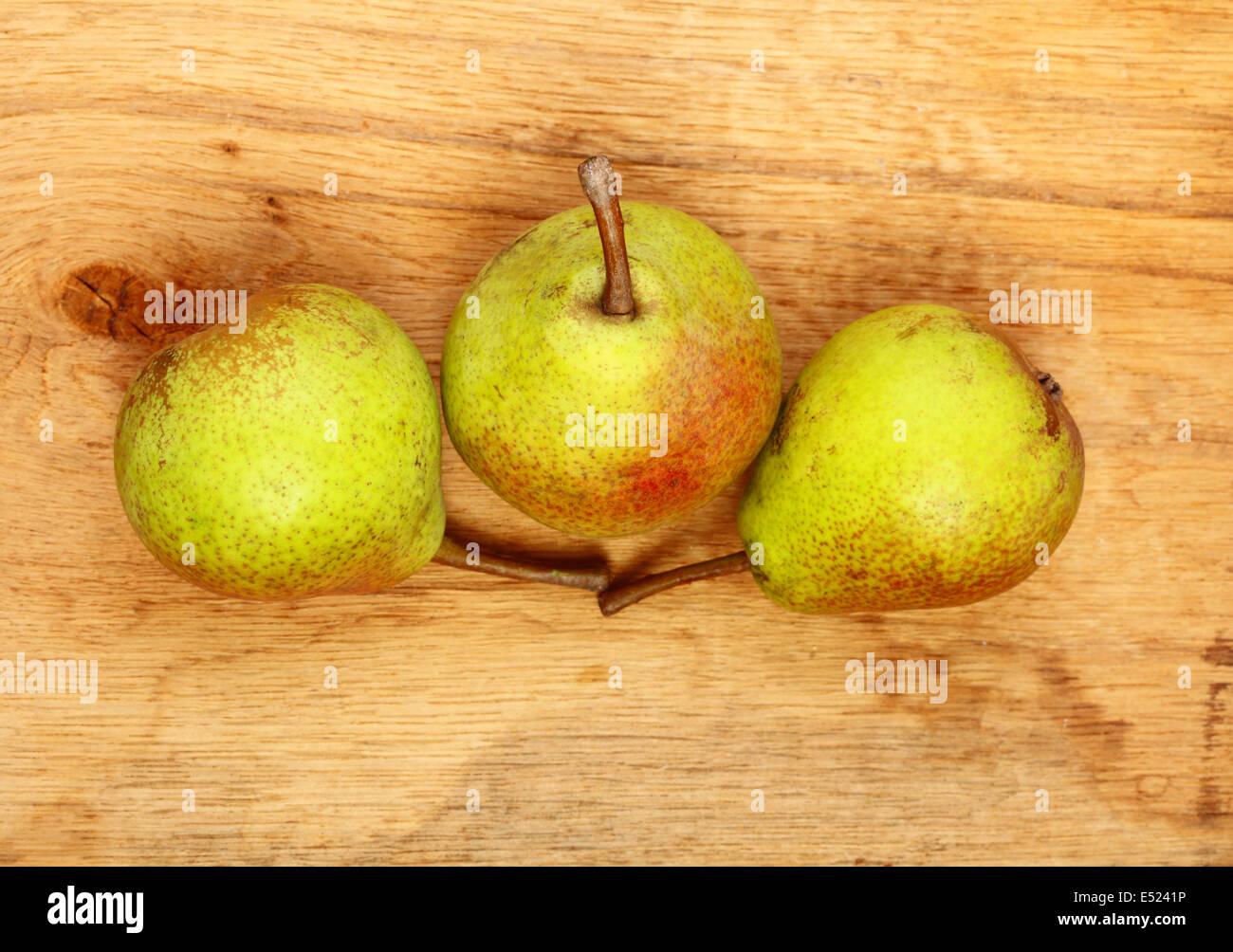 Wooden table with fruits hi-res stock photography and images - Alamy