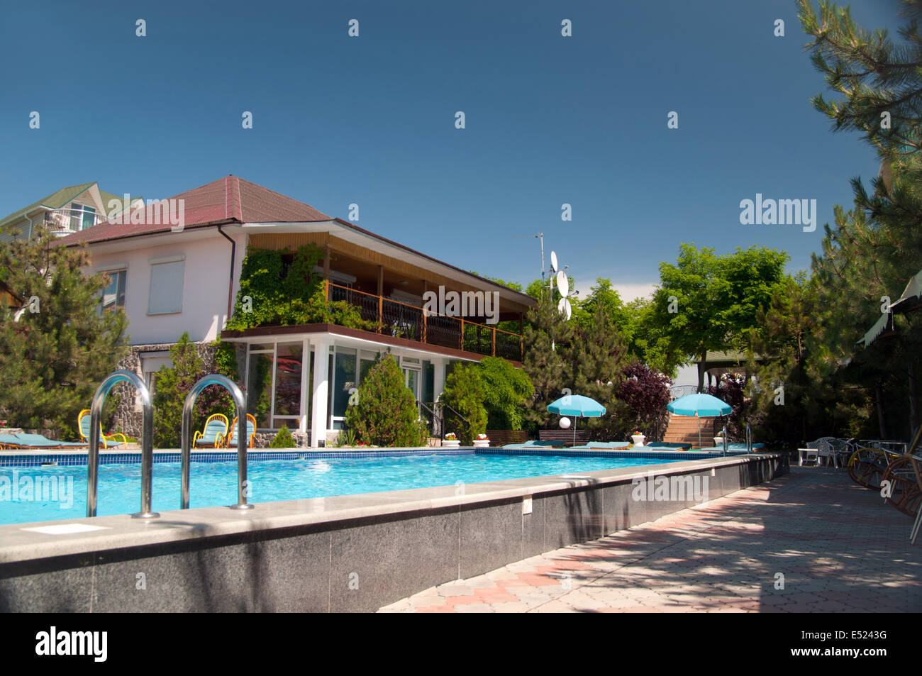 Metal staircase entrance swimming pool hi-res stock photography and ...