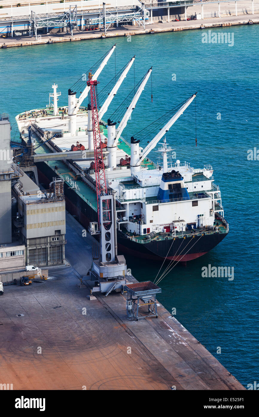 Floating derrick hi-res stock photography and images - Alamy