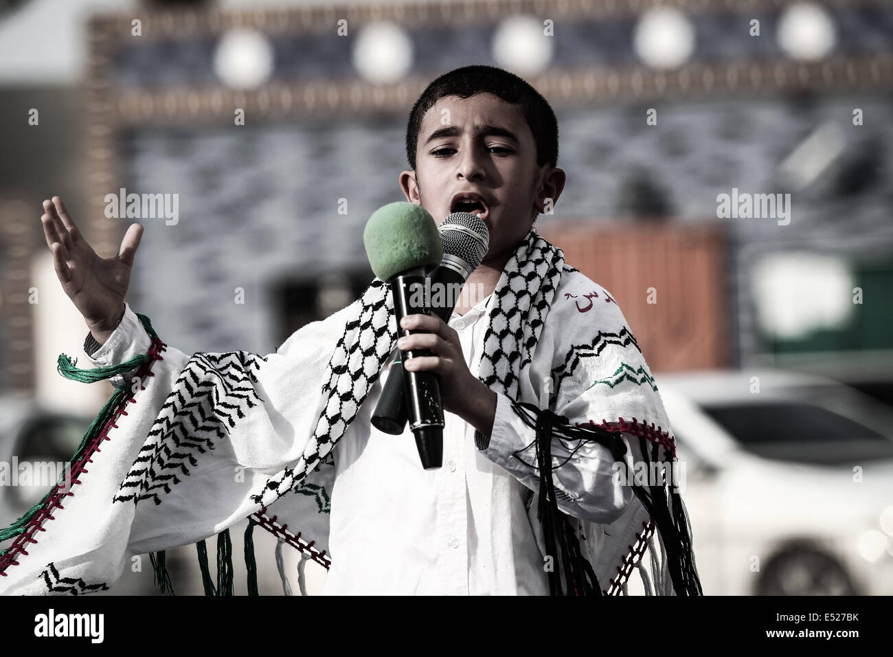 Bahrain kid hi-res stock photography and images - Alamy