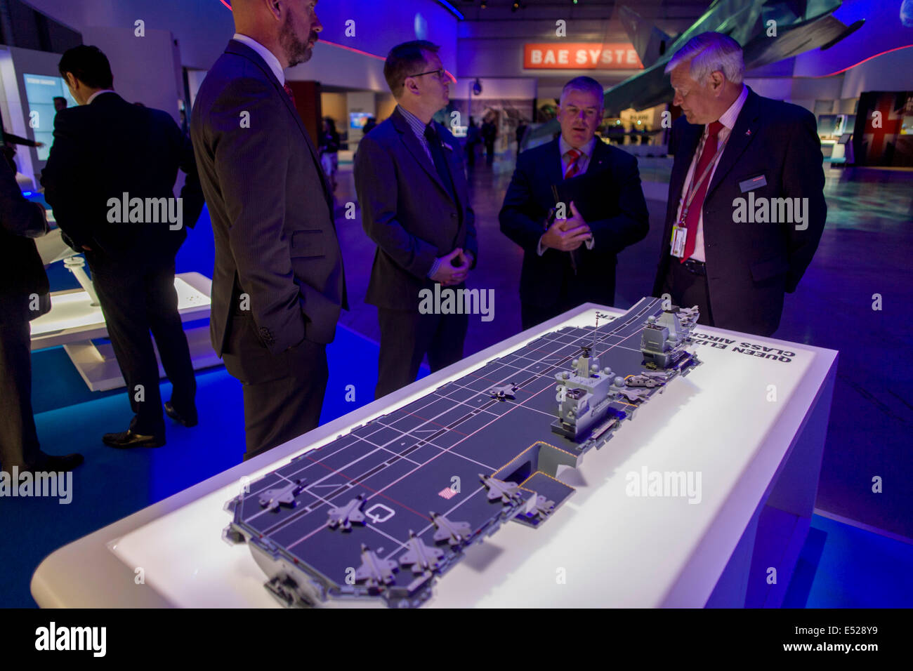 BAE Systems Queen Elizabeth aircraft carrier presentation model ...