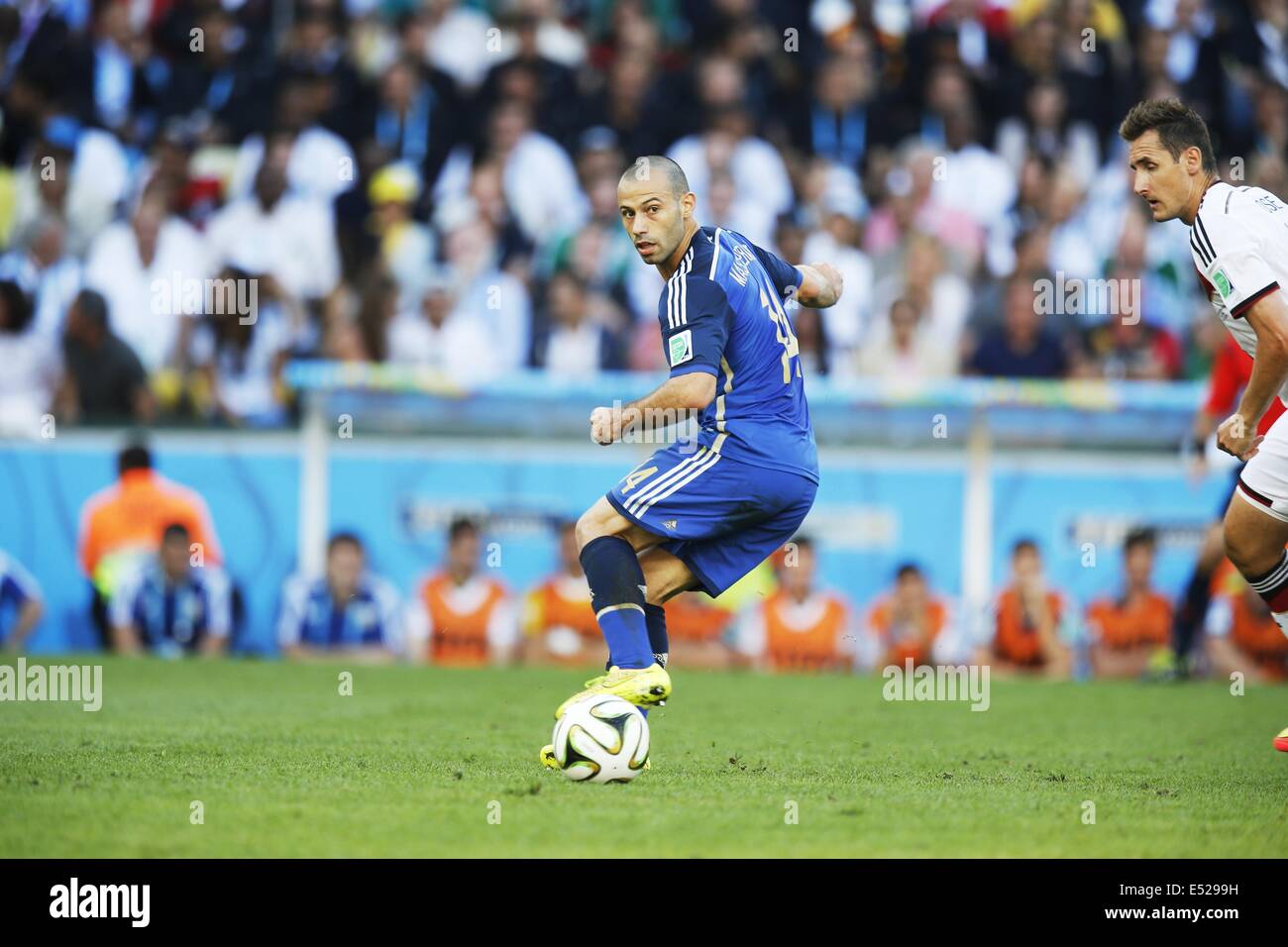 Javier mascherano argentina 2014 hi-res stock photography and images ...