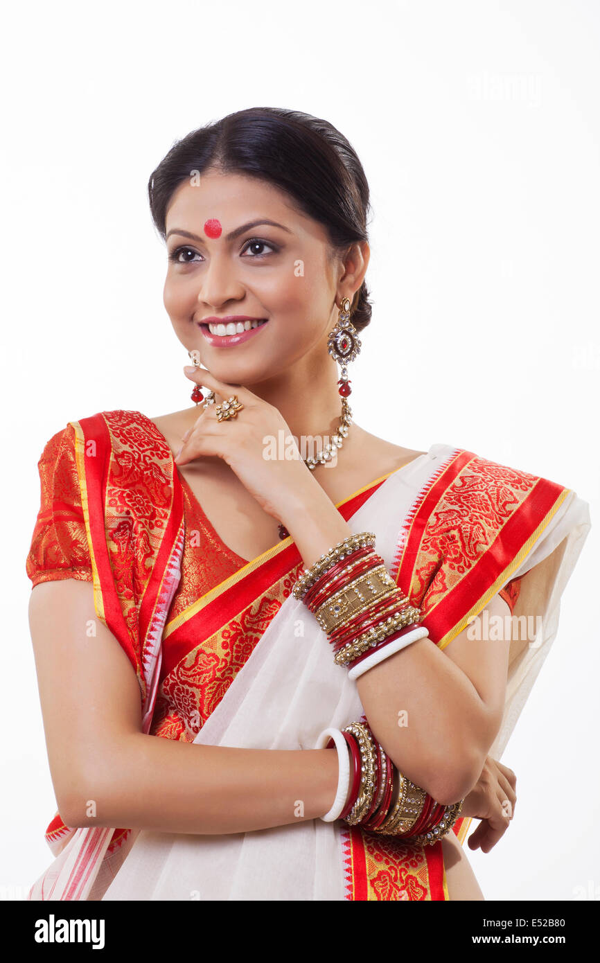 Portrait of a Bengali woman smiling Stock Photo - Alamy