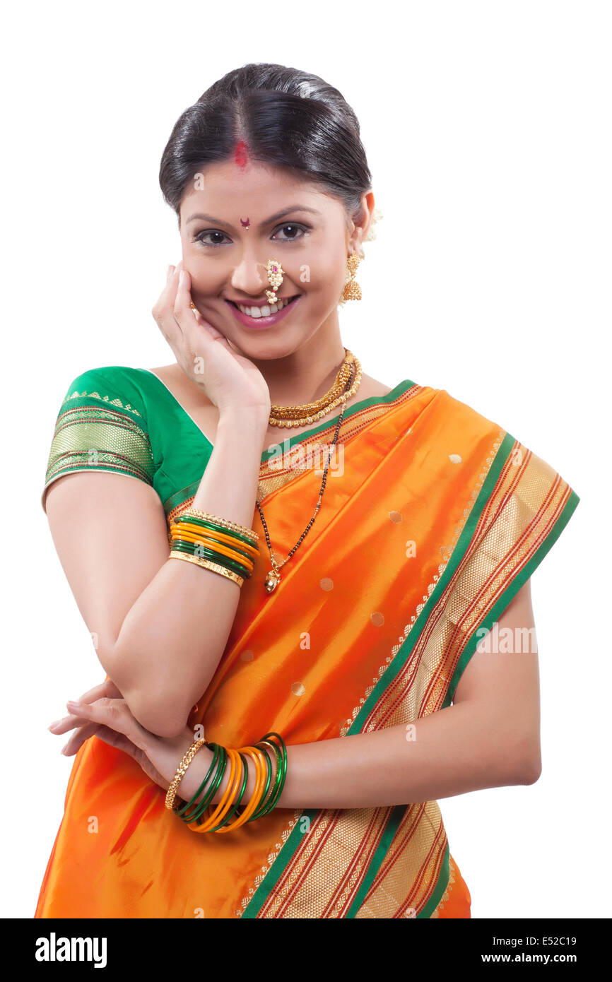 Portrait of a Maharashtrian woman smiling Stock Photo - Alamy