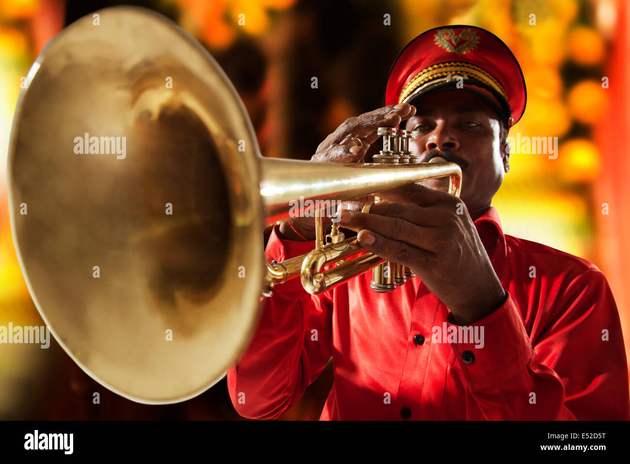 Bandmaster playing on a trumpet Stock Photo - Alamy