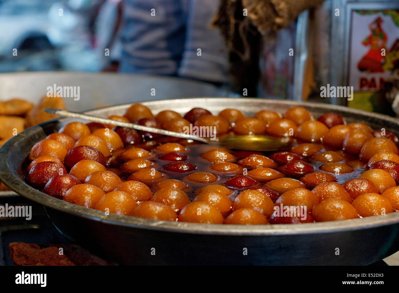 Gulab jamun india hi-res stock photography and images - Alamy