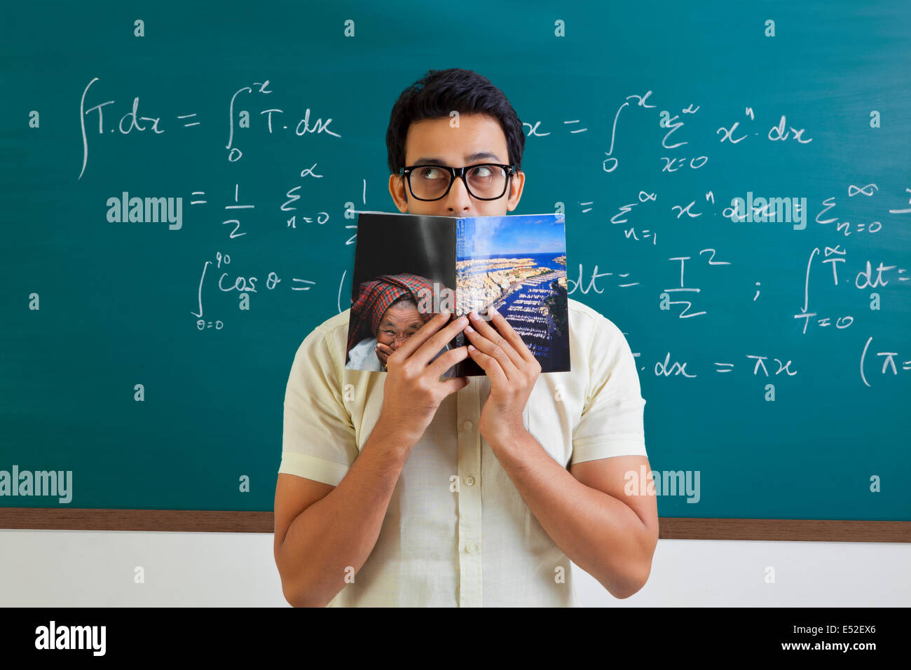 Student hiding face hi-res stock photography and images - Alamy