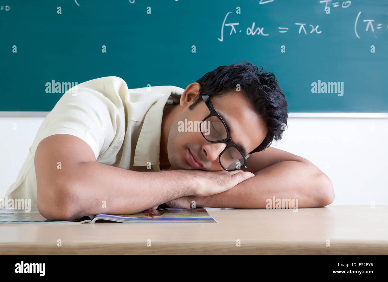 Taking photographs classroom hi-res stock photography and images - Alamy
