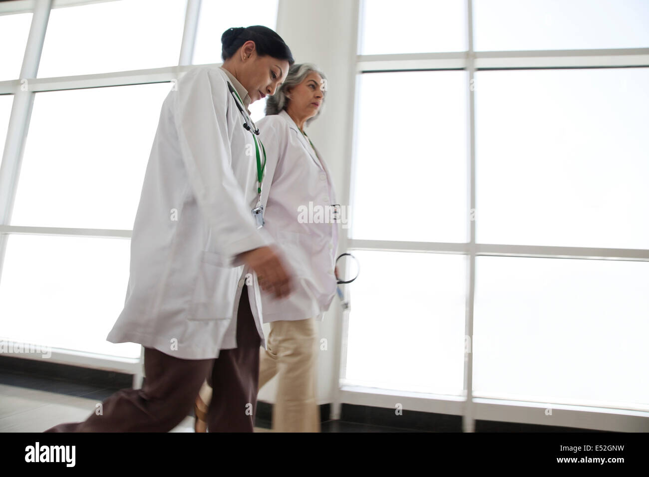 Side view doctor in uniform hi-res stock photography and images - Alamy
