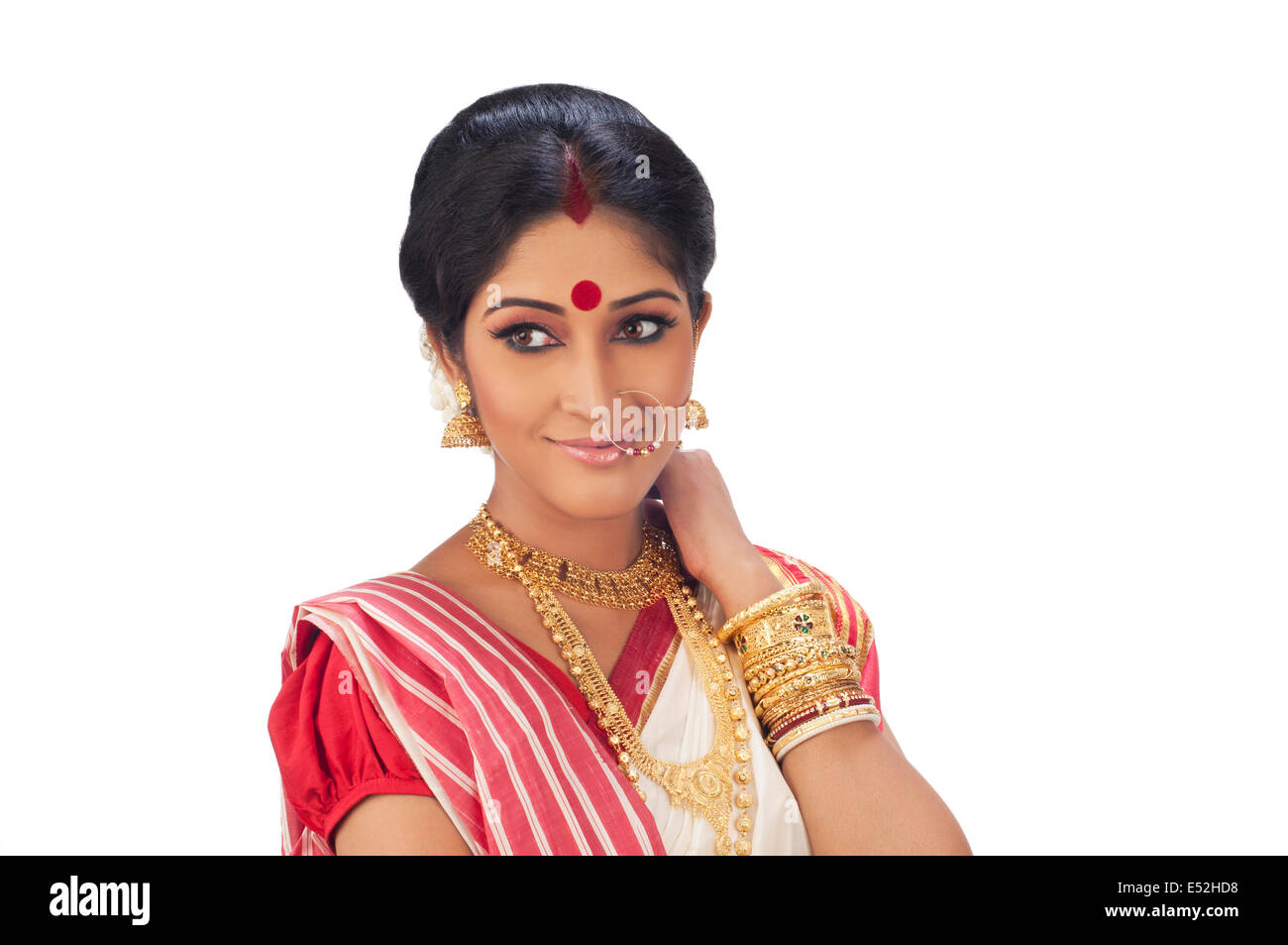 Bengali woman hi-res stock photography and images - Alamy
