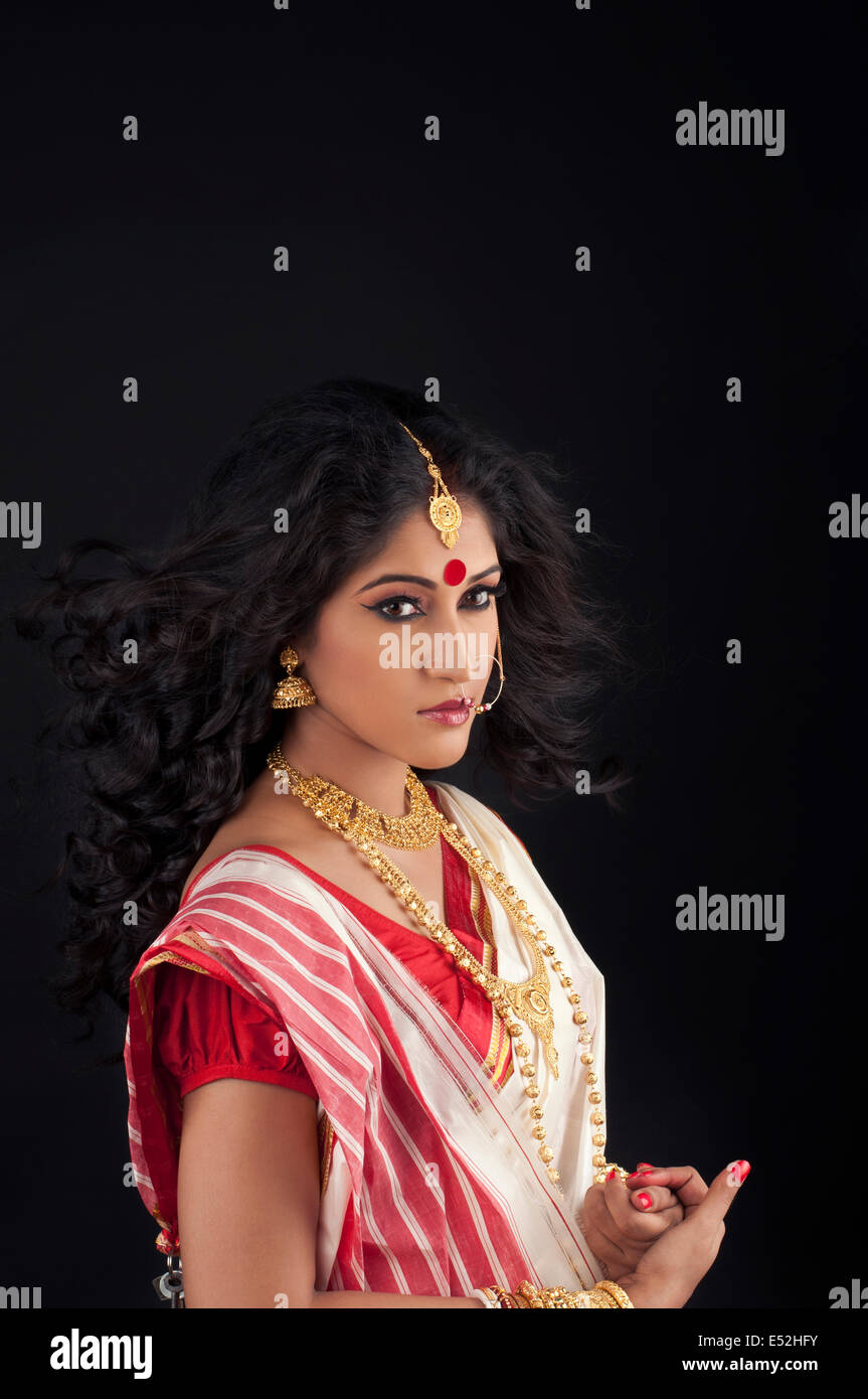 Portrait of a Bengali woman Stock Photo - Alamy