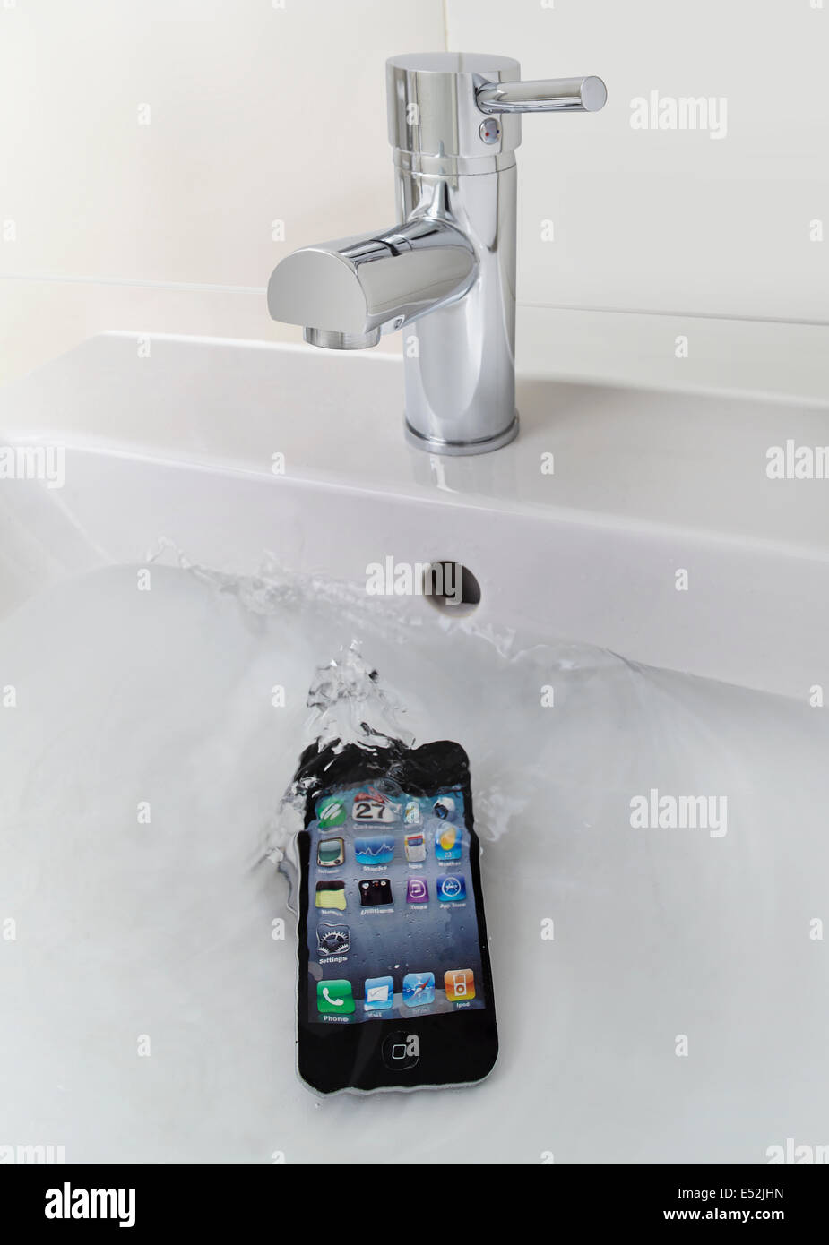 Accidentally hi-res stock photography and images - Alamy