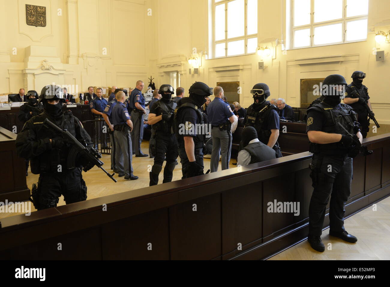 Rich gang hi-res stock photography and images - Alamy