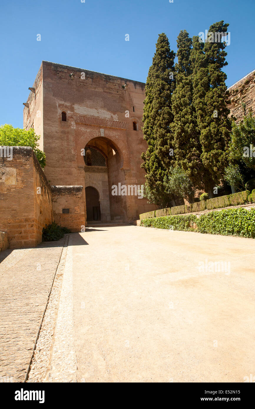 Puerta de la Justicia, Gate of Justice, entrance tower to the Alhambra ...