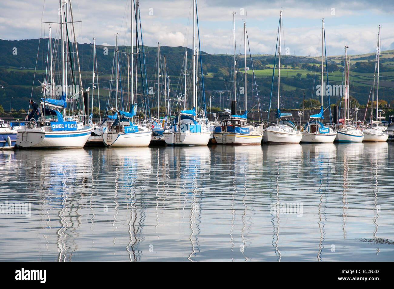 Fishing boats in conwy hi-res stock photography and images - Alamy