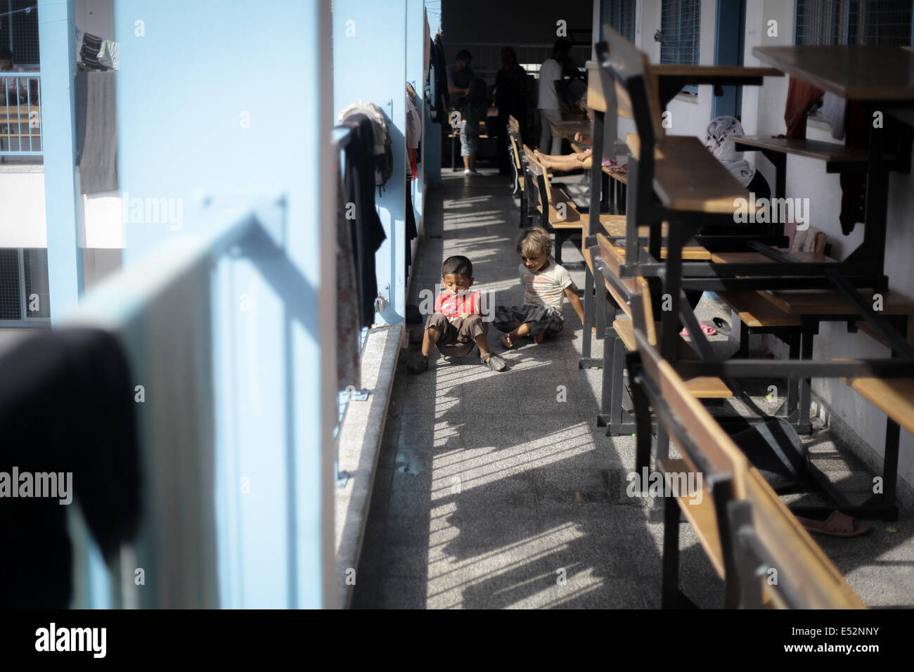 Palestinian school girl hi-res stock photography and images - Alamy