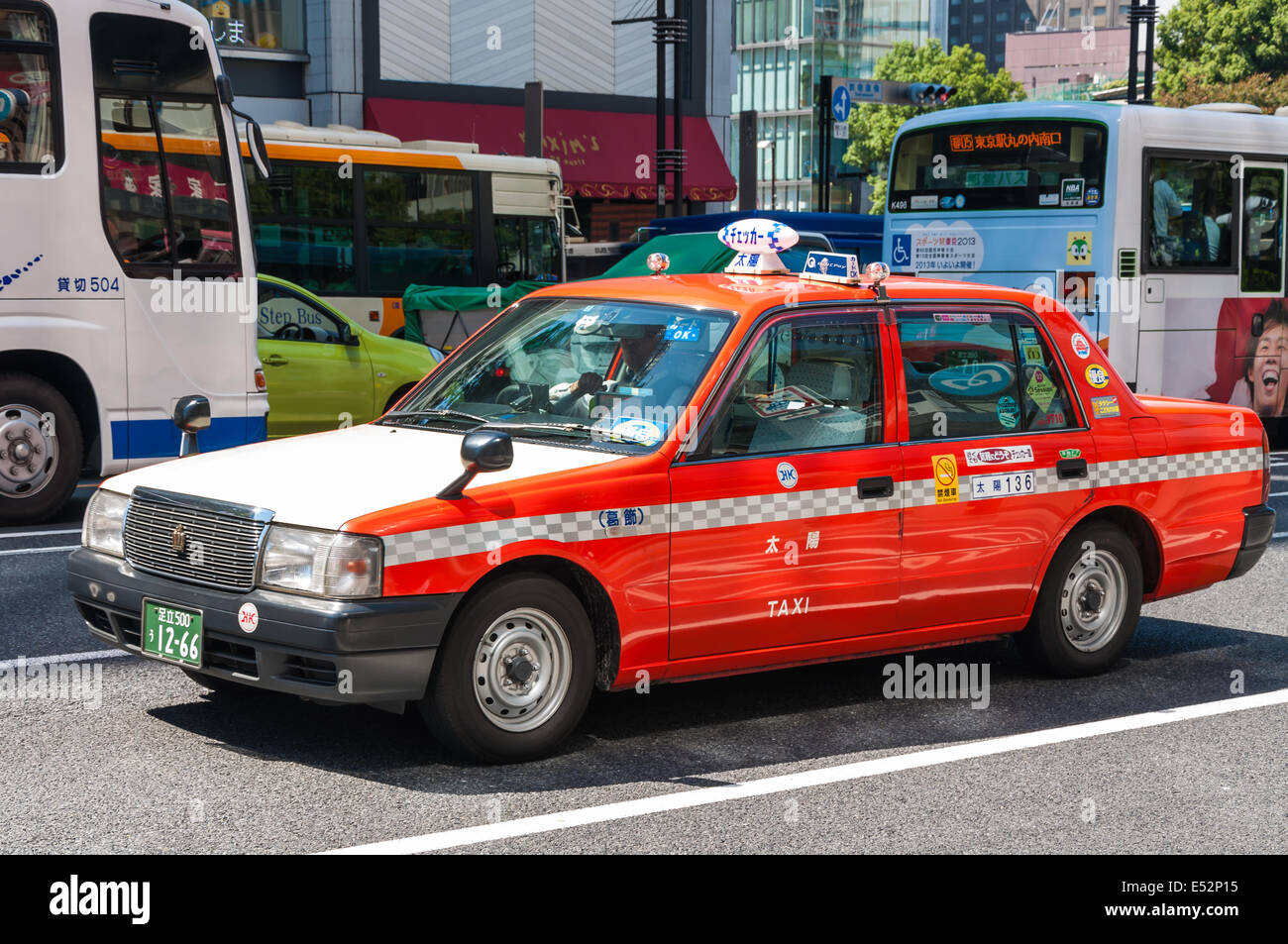 Red Taxi Stock Photos & Red Taxi Stock Images - Alamy