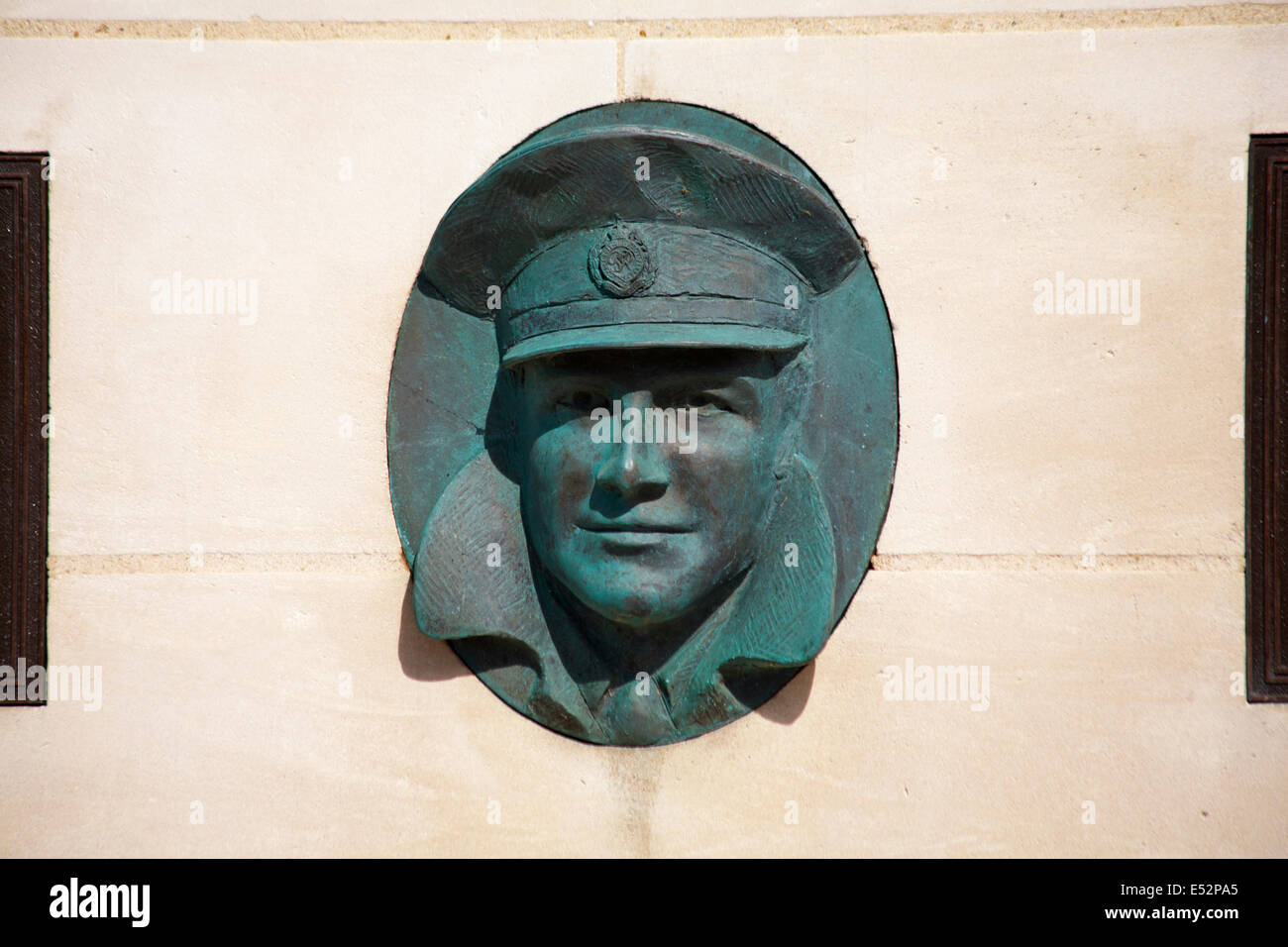 War memorial in arromanches in hi-res stock photography and images - Alamy