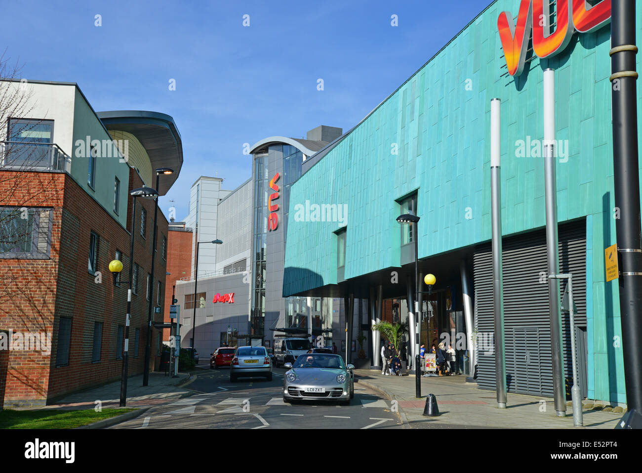 Camberley surrey town centre hi-res stock photography and images - Alamy