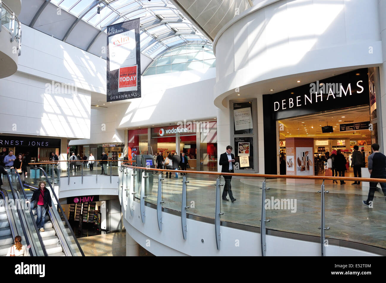 Interior view of The Oracle shopping centre, Reading, Berkshire ...
