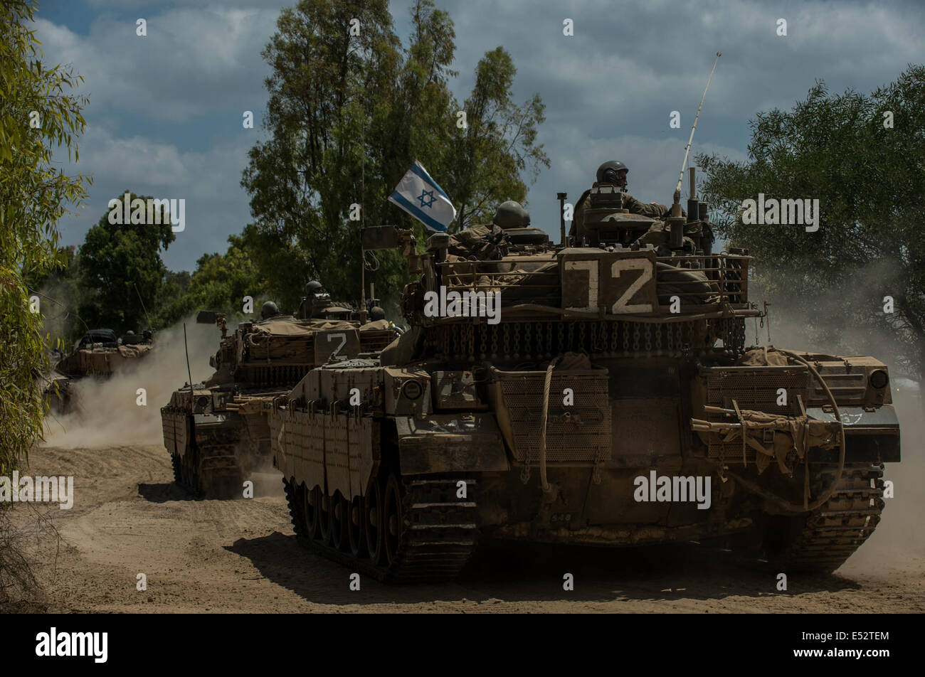 Tanks of the israeli defense forces hi-res stock photography and images ...