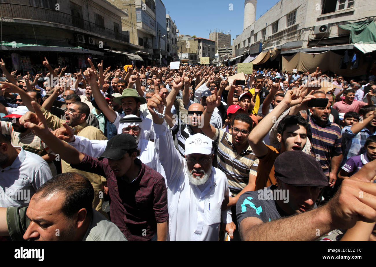 Amman, Jordan. 18th July, 2014. Jordanian people shout slogans during a ...