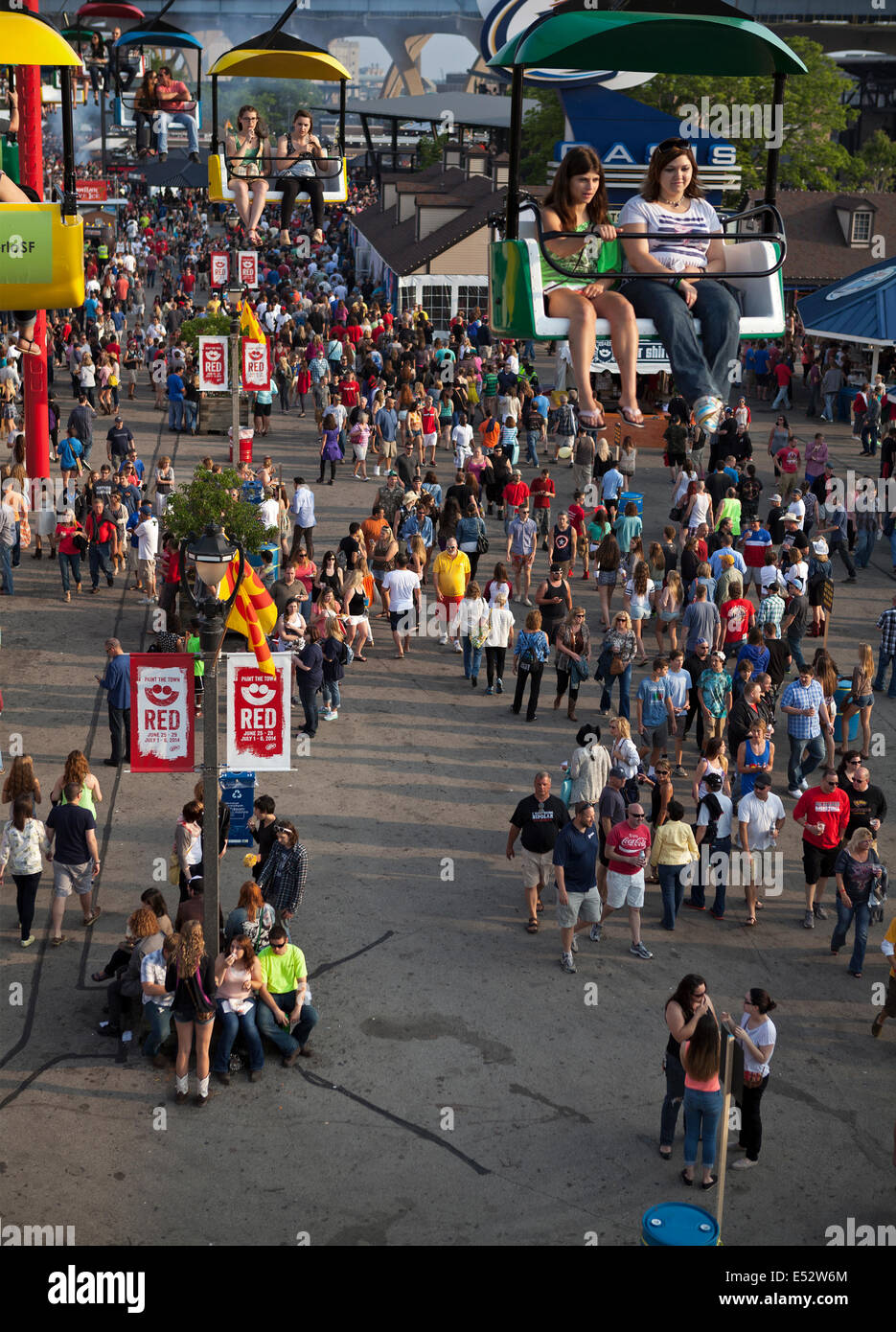 Milwaukee summerfest hi-res stock photography and images - Alamy