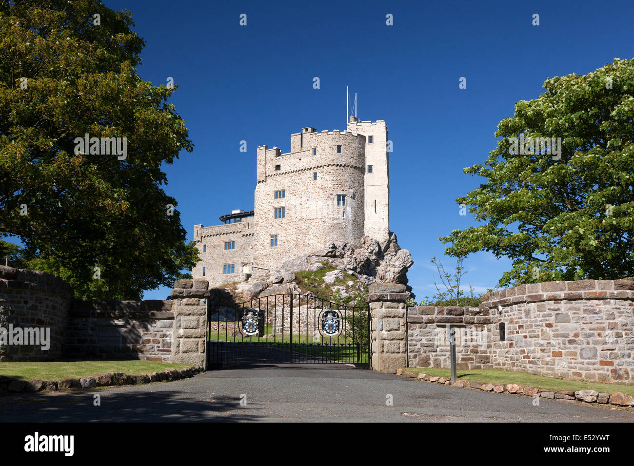 Roch Castle (12th century), now a hotel, Roch, Pembrokeshire Stock ...