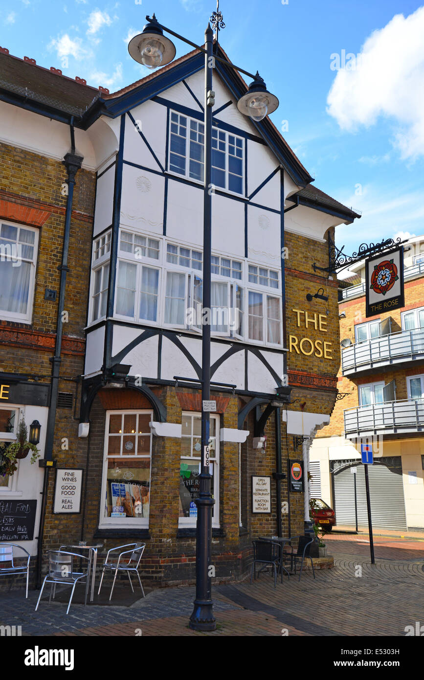 The Rose Pub, King Street, Maidenhead, Royal Borough of Windsor and ...