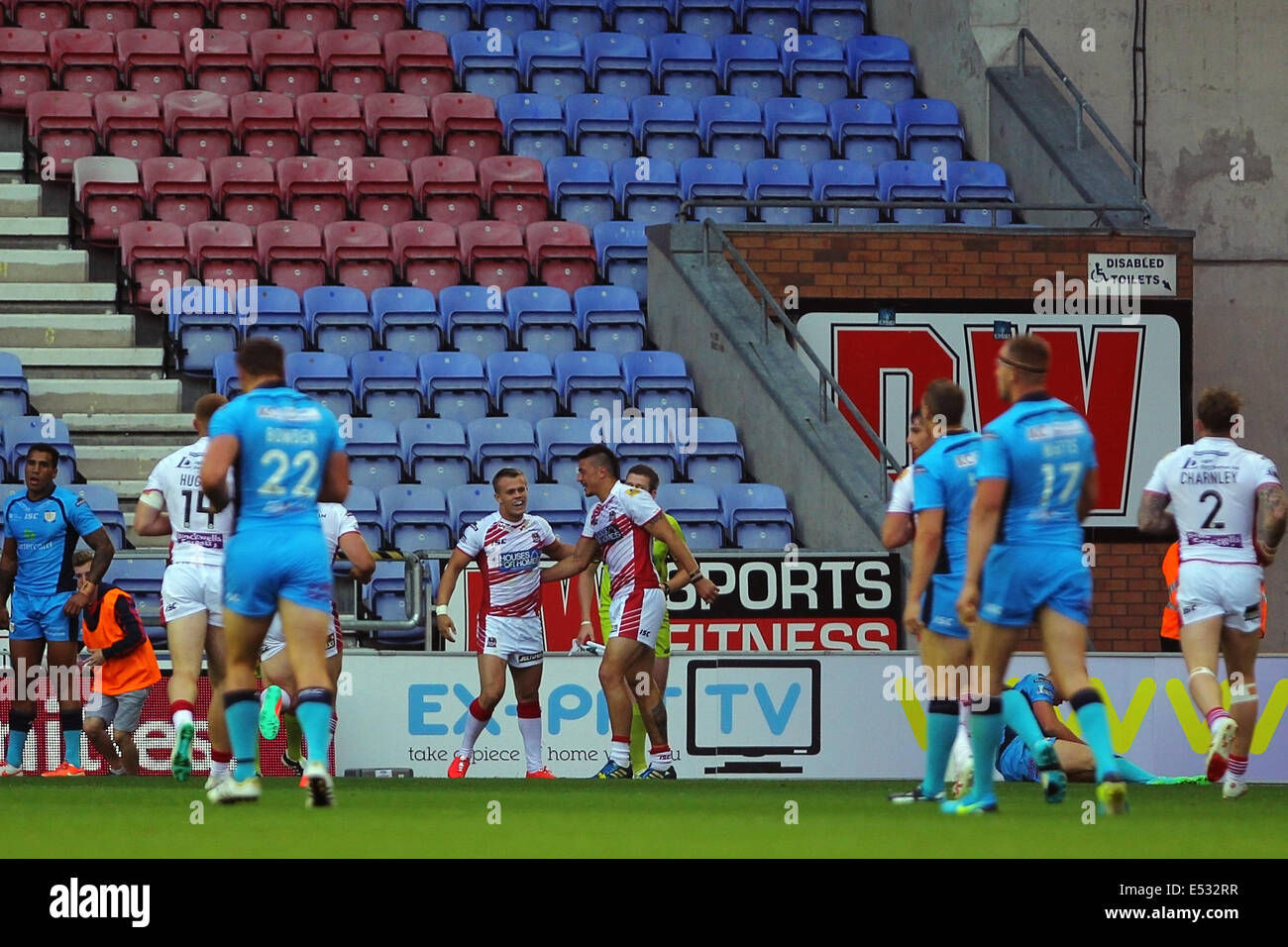 Wigan, UK. 18th July, 2014. Super League Rugby. Wigan Warriors versus ...