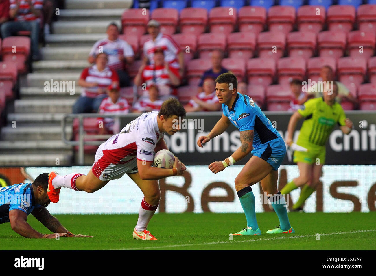 George williams of wigan warriors hi-res stock photography and images ...