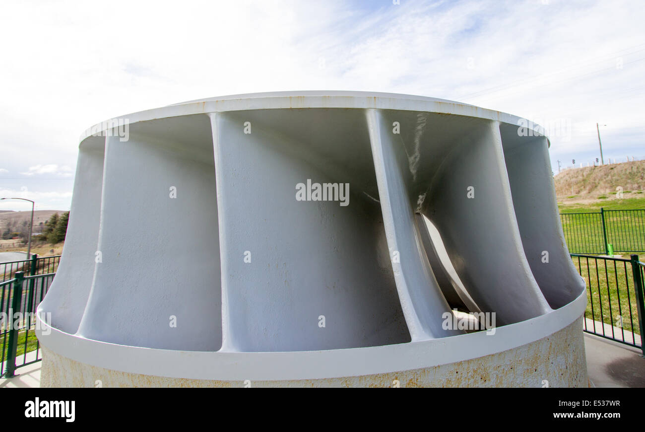 Water Turbine for Hydroelectric Generation and Sustainable Power Stock ...