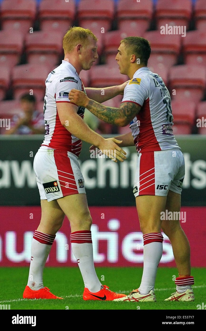 Sam powell wigan warriors hi-res stock photography and images - Alamy