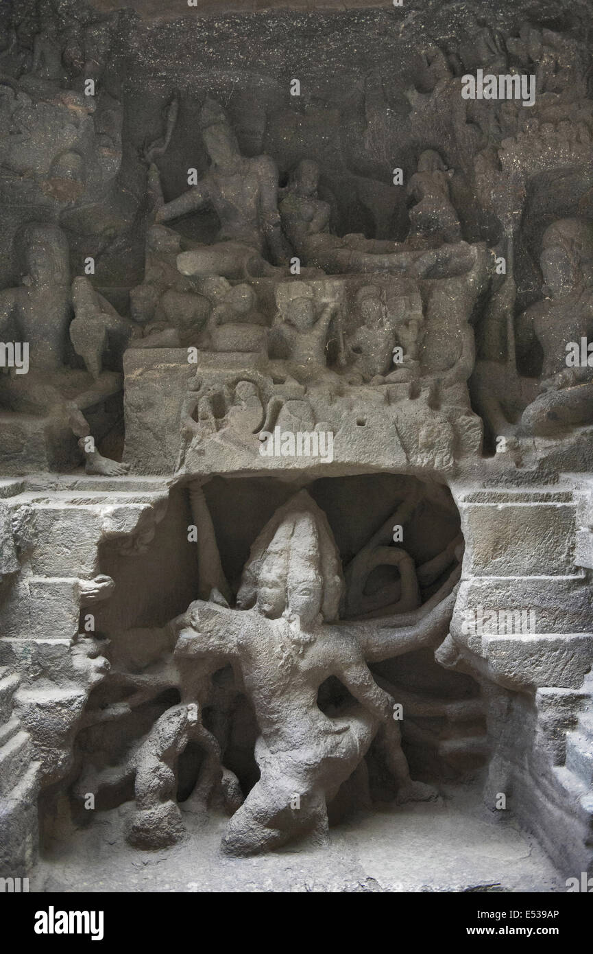 Cave 16 : Main temple External Wall- South. Ravana Shakes Mount Kailash ...