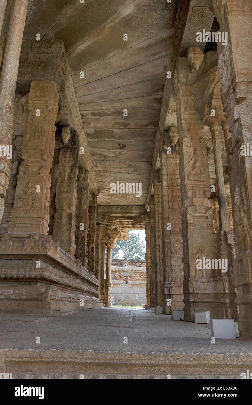 Vittala Temple Maha mandapa or main hall. Hampi Monuments, Karnataka ...