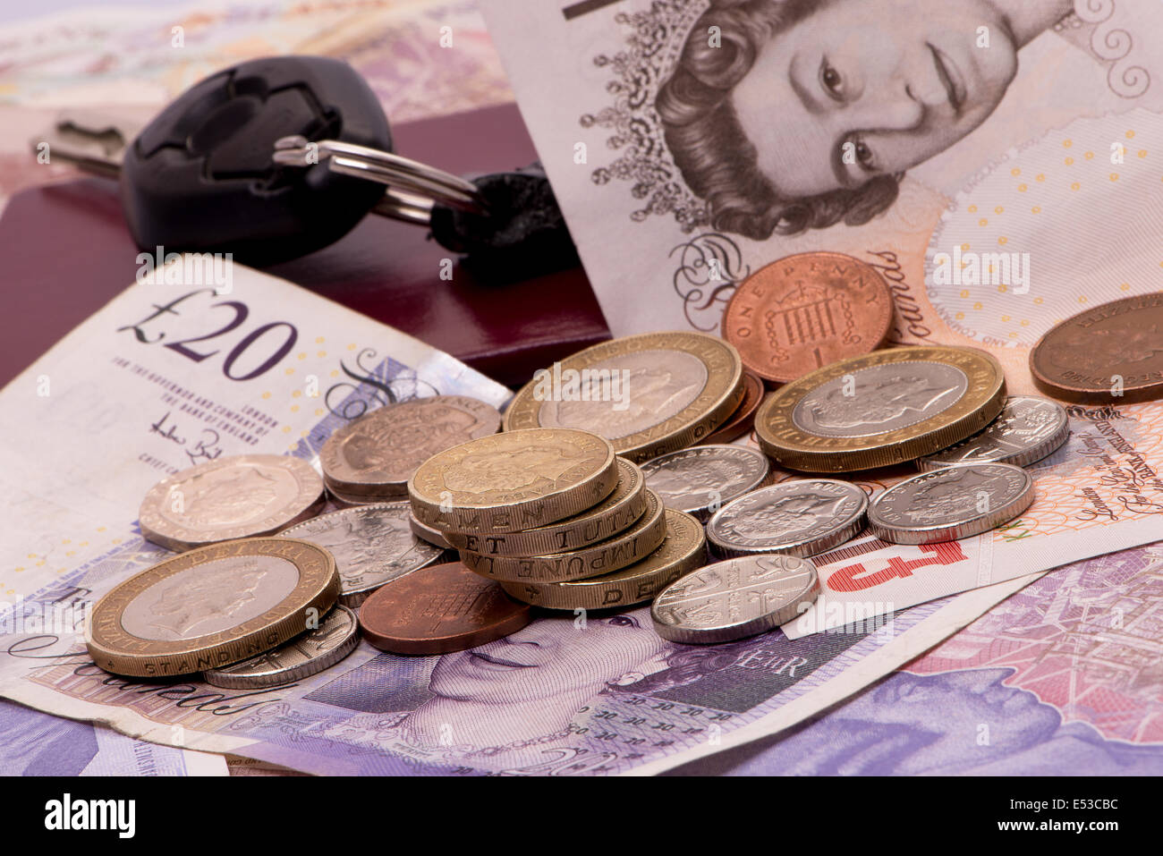 Money British pound sterling coins and paper Stock Photo - Alamy