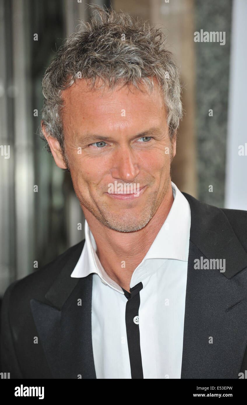 London, UK, UK. 8th May, 2009. Mark Foster attends the 'SHE Inspiring ...