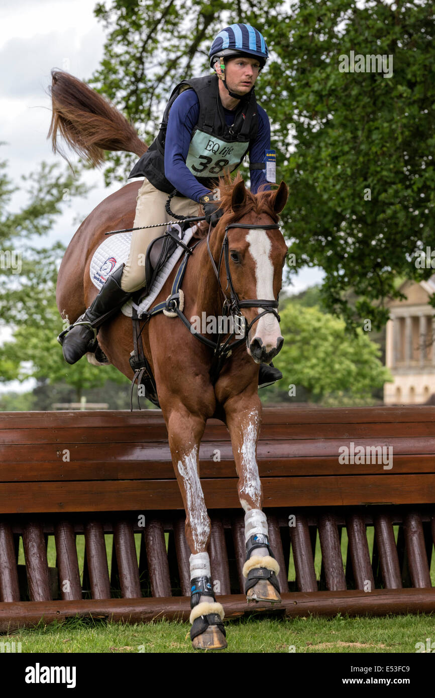 Steve Garrod on A little bit Bendy - Houghton International 2014 Stock ...