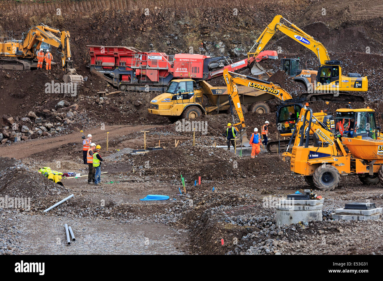 Workmen with building machinery hi-res stock photography and images - Alamy