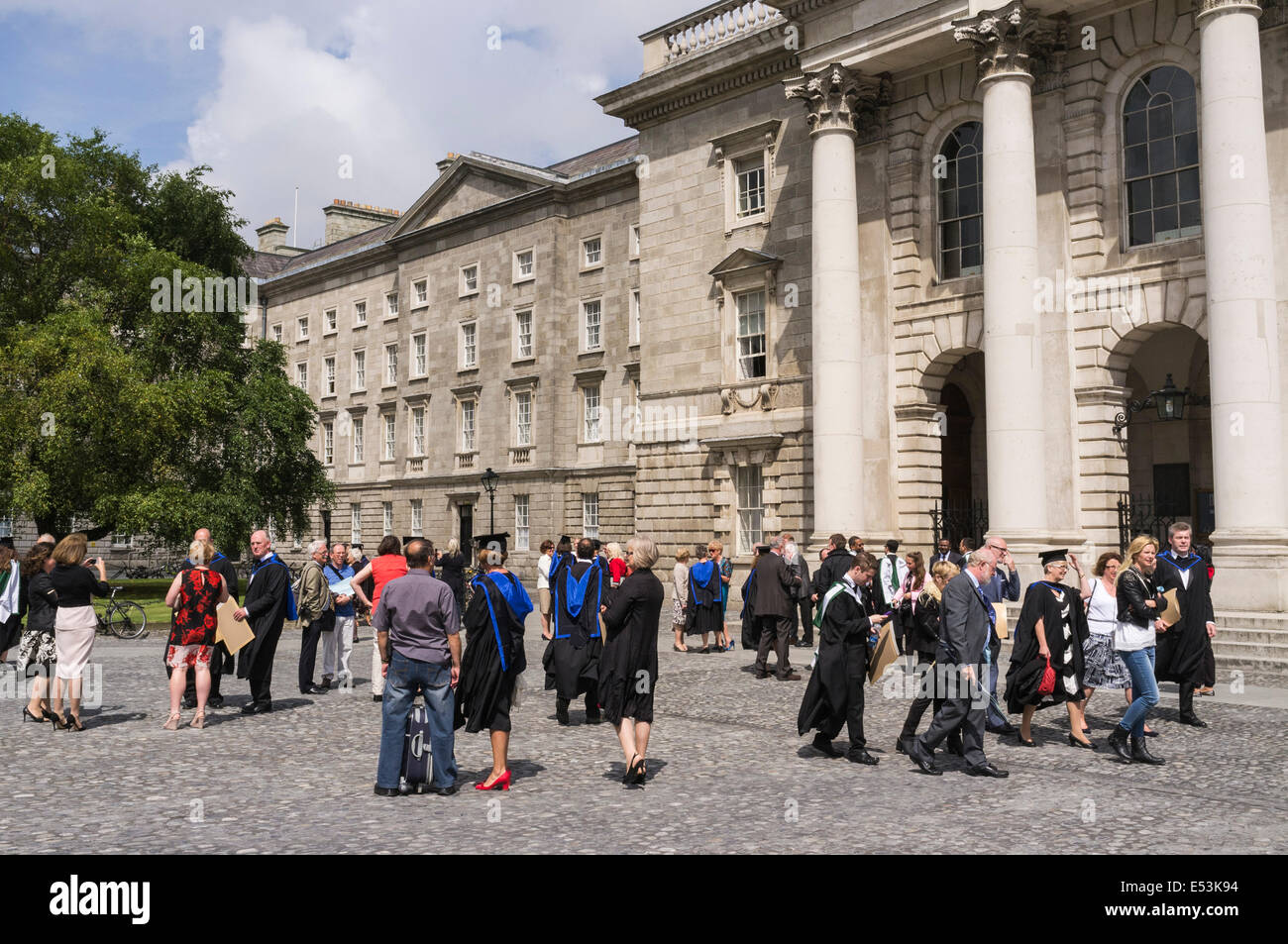 Receiving diploma hi-res stock photography and images - Alamy