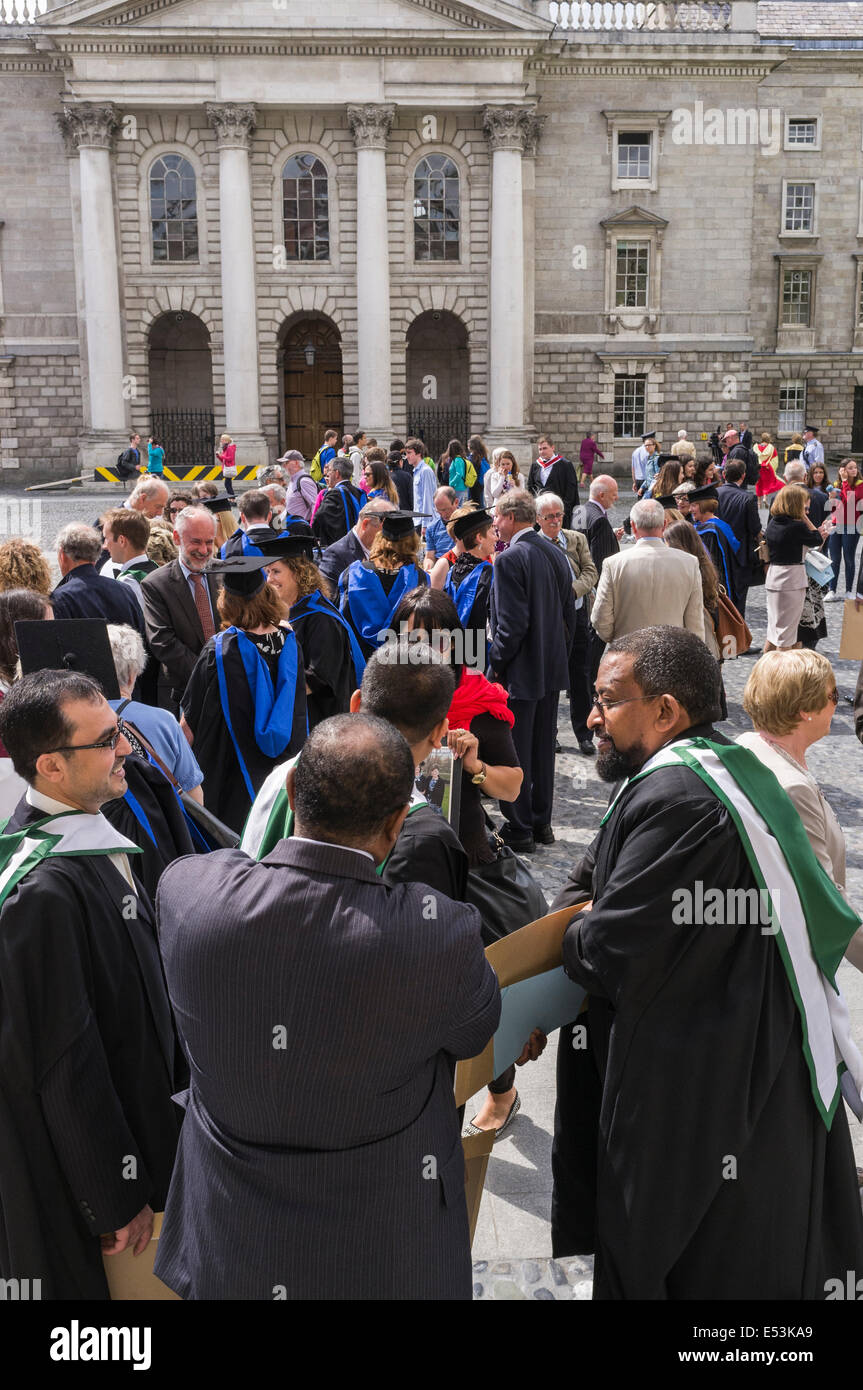 Receiving diploma hi-res stock photography and images - Alamy