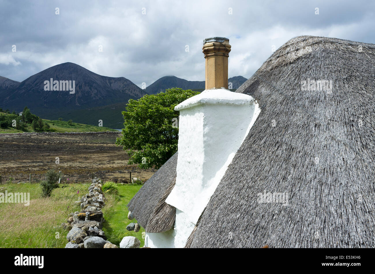 A Traditional Blackhouse at Luib on the Isle of Skye Scotland UK Stock ...