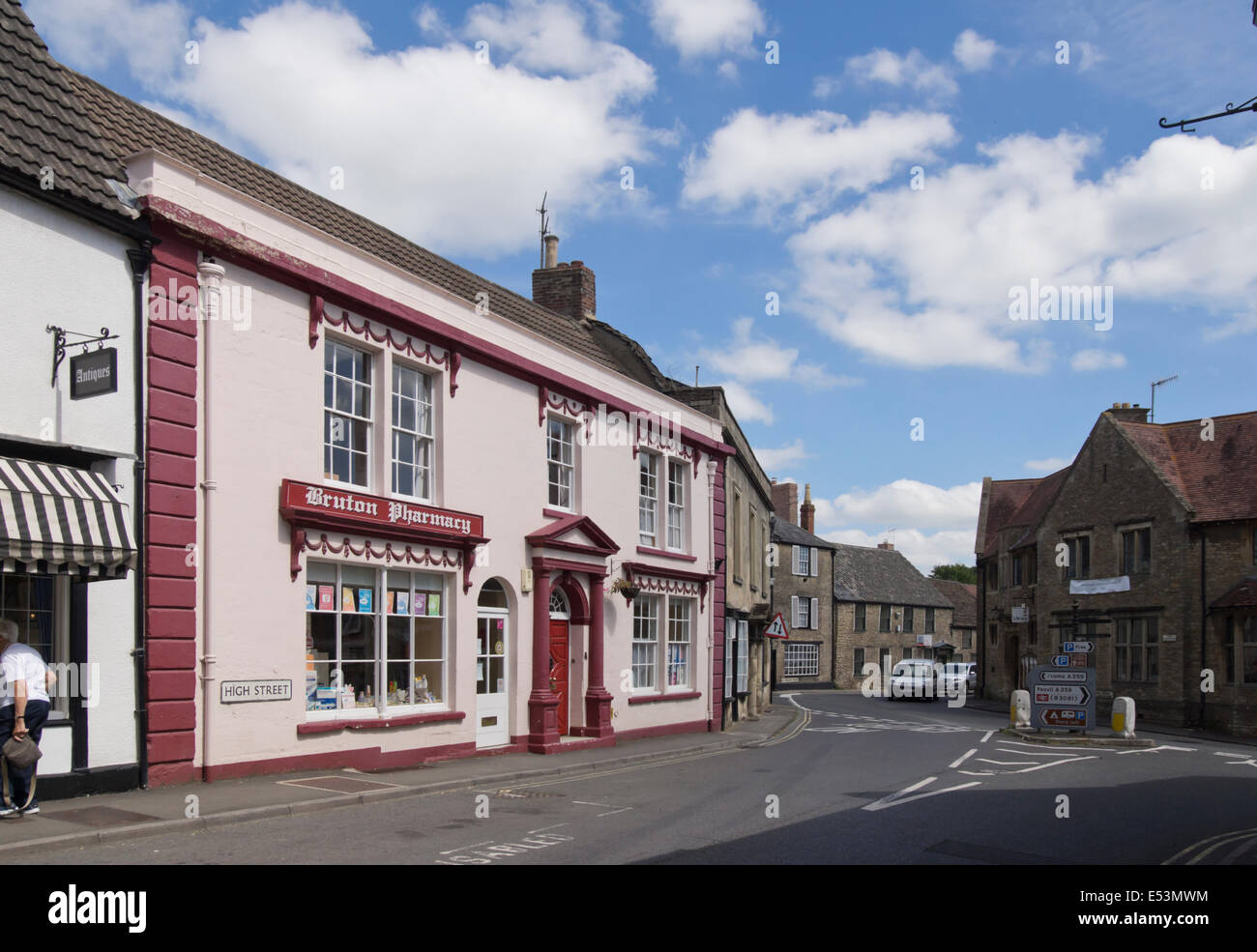 Bruton small town in somerset hi-res stock photography and images - Alamy