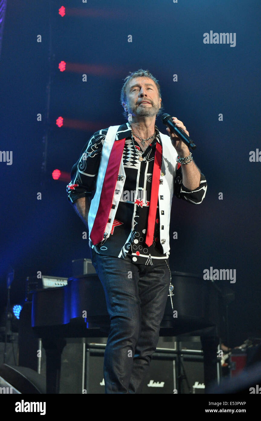 Raleigh, NC, USA. 15th July, 2014. Singer PAUL RODGERS of the rock band ...