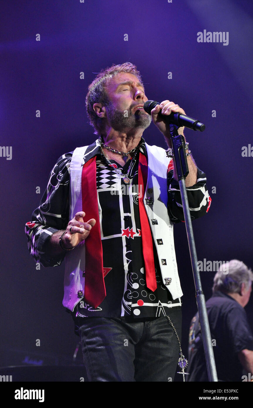 Raleigh, NC, USA. 15th July, 2014. Singer PAUL RODGERS of the rock band ...