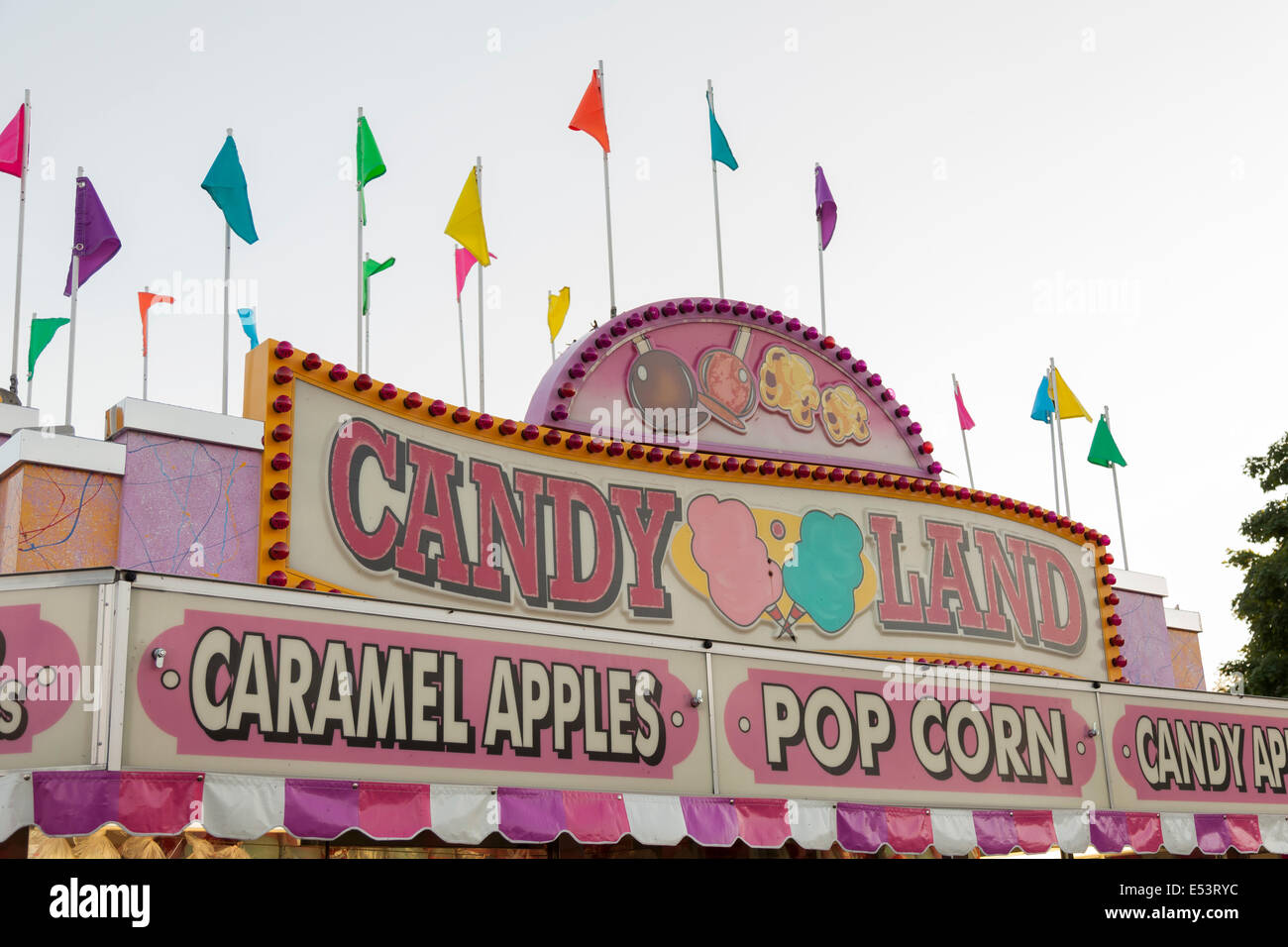 Candy stand hi-res stock photography and images - Alamy