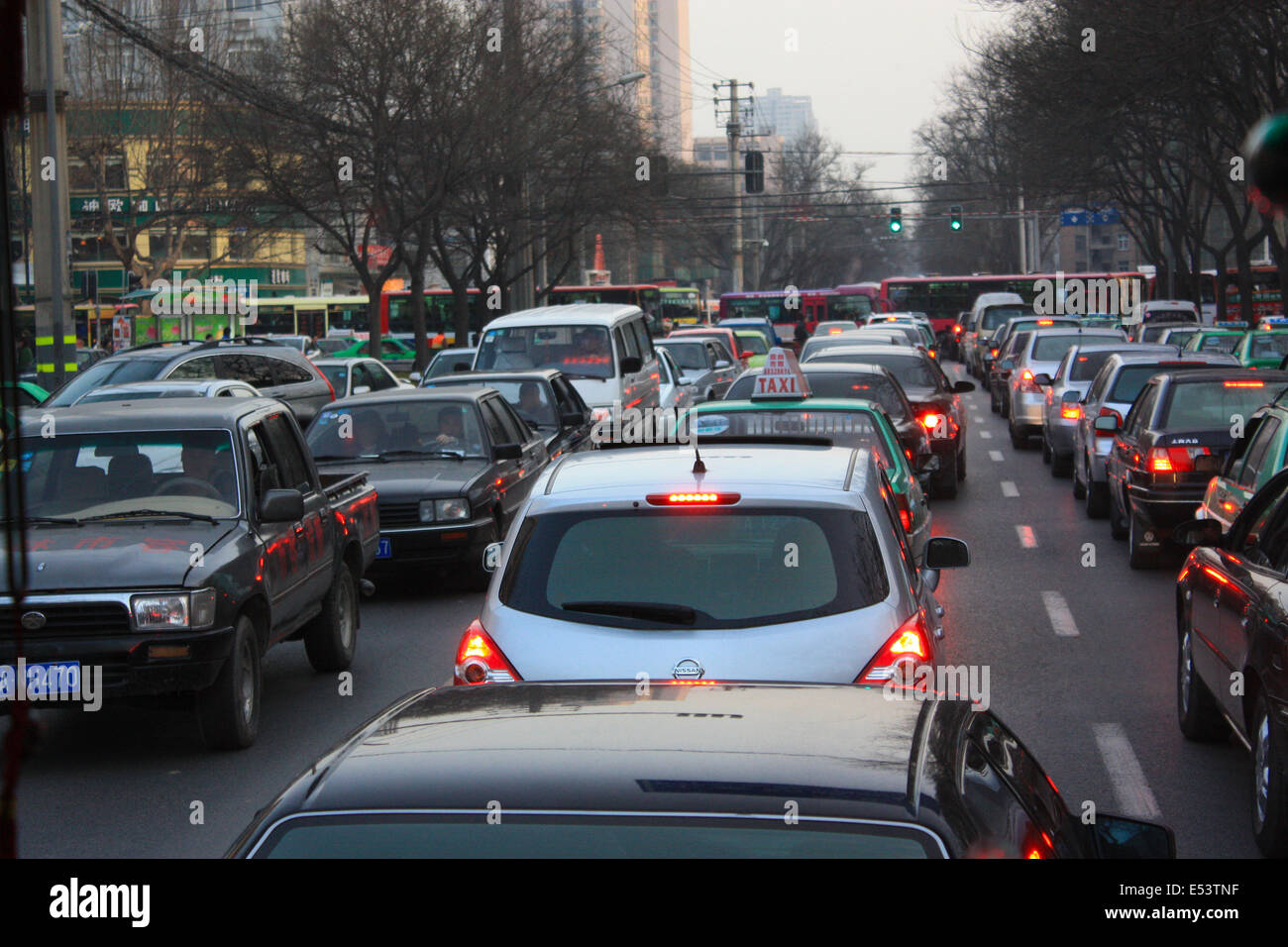 Grid lock hi-res stock photography and images - Alamy