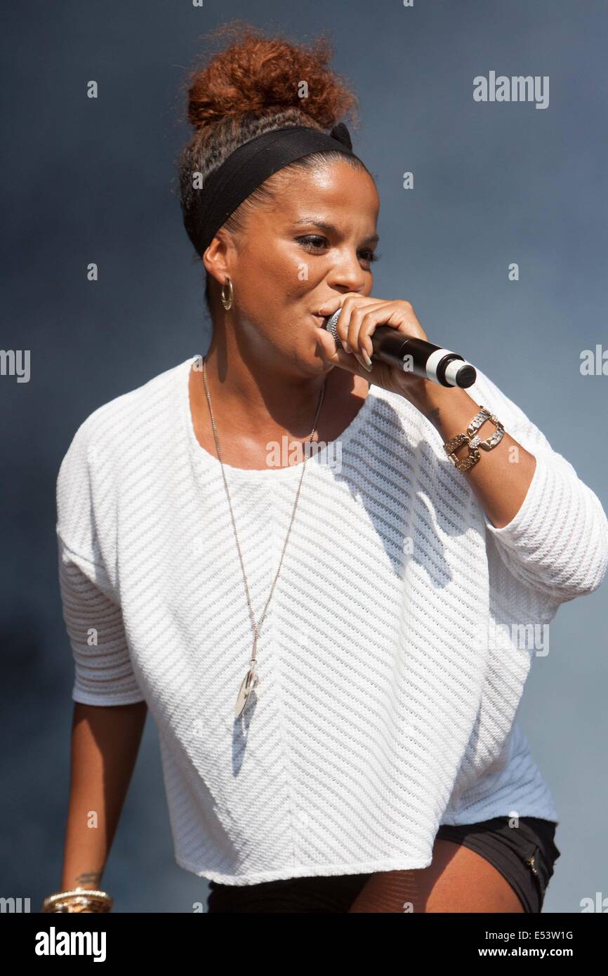 Ms dynamite miss dynamite hi-res stock photography and images - Alamy